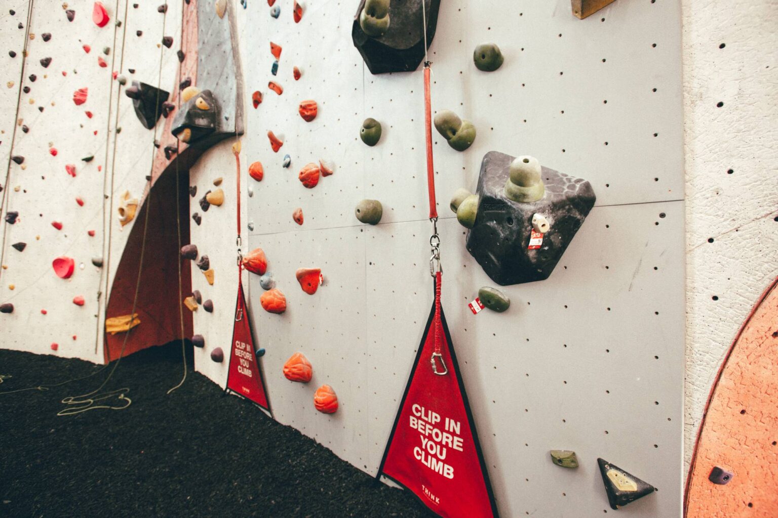 Auto Belays: Pros and Cons | Vertical Endeavors